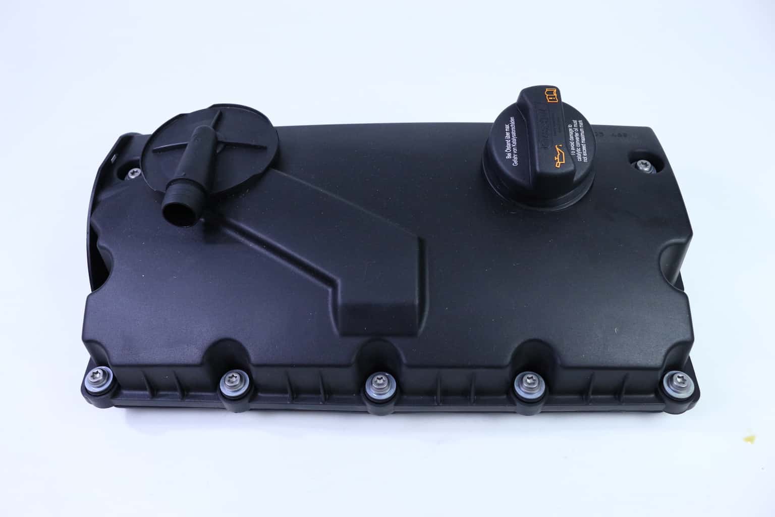 Valve Cover with Gasket, BHW – Cascade German Parts