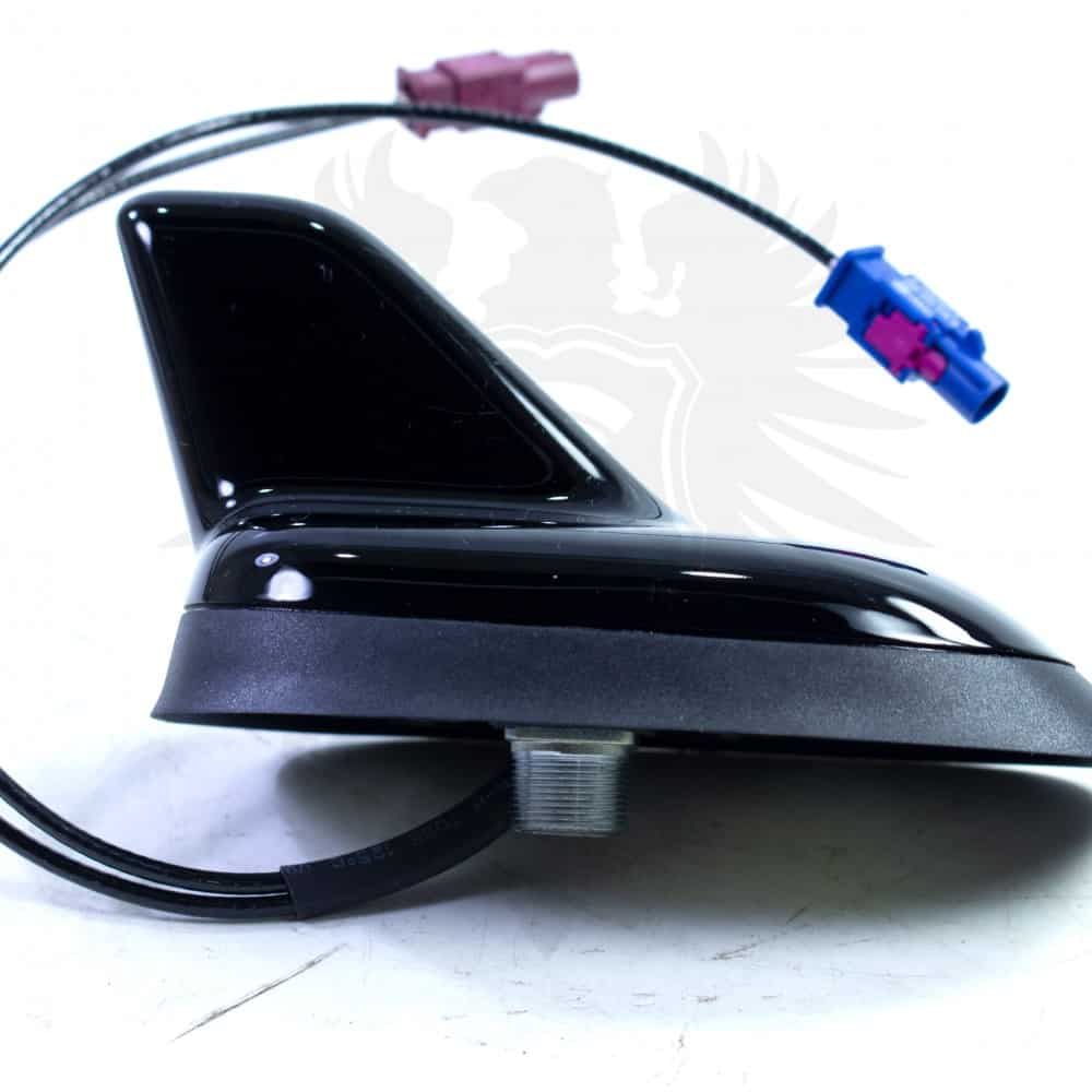 Roof Mounted Antenna, “Shark Fin” AM/FM/GPS – Cascade German Parts