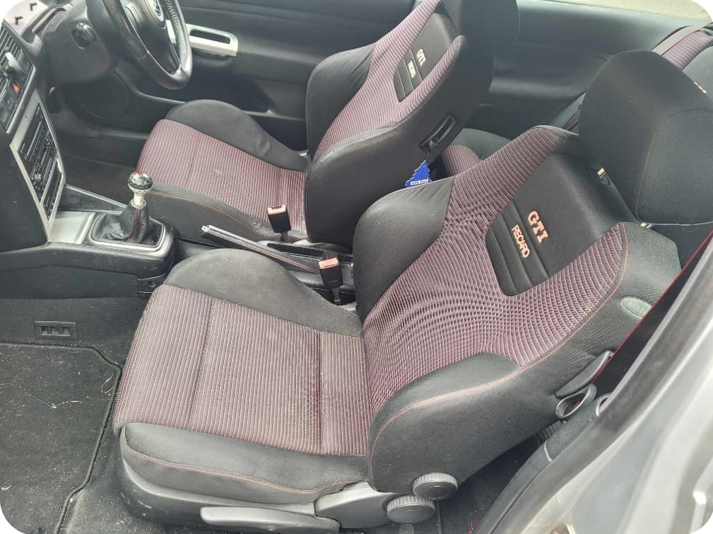 Mk4 25th Anniversary GTI Recaro Set – Cascade German Parts